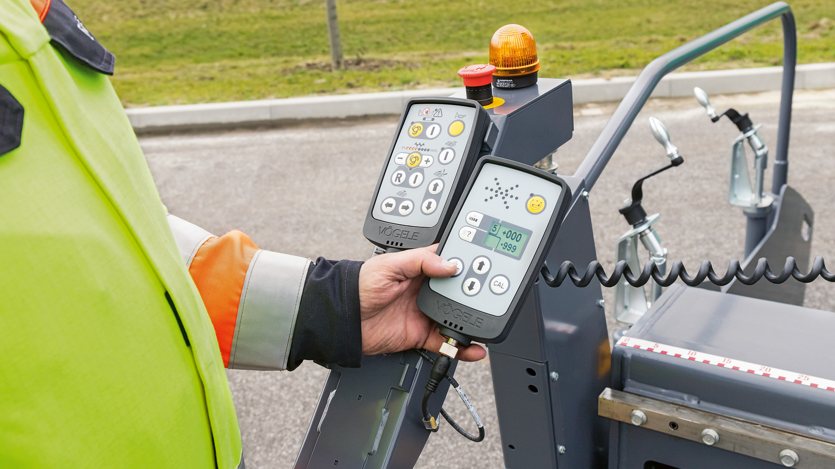 Grade and slope control system | Spare parts | Vögele